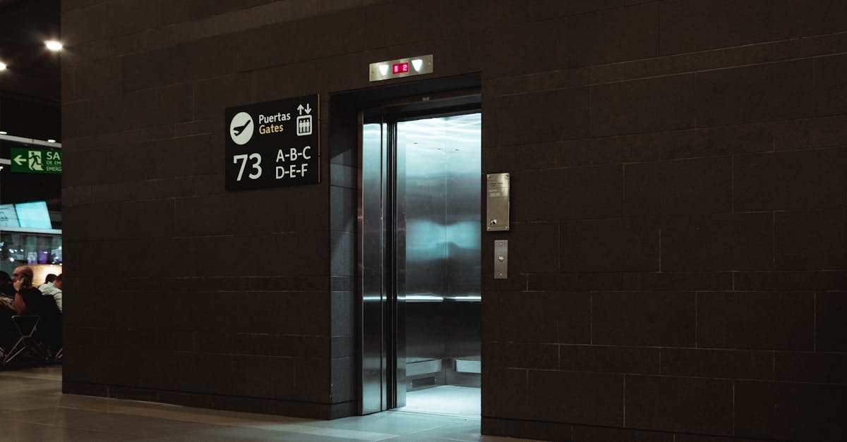 New Elevator Door Systems Explained: Center Opening vs Side Opening and ...